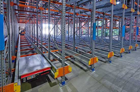 Pallet shuttle systems - Storage solution - AR Racking Pallet shuttle systems - Storage solution - AR Racking